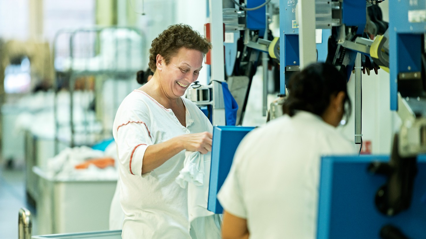 Nyt job hos samme arbejdsgiver - regler og rettigheder | FOA